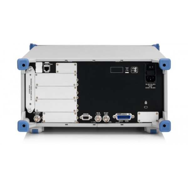 Signal and spectrum analyzer FSVR